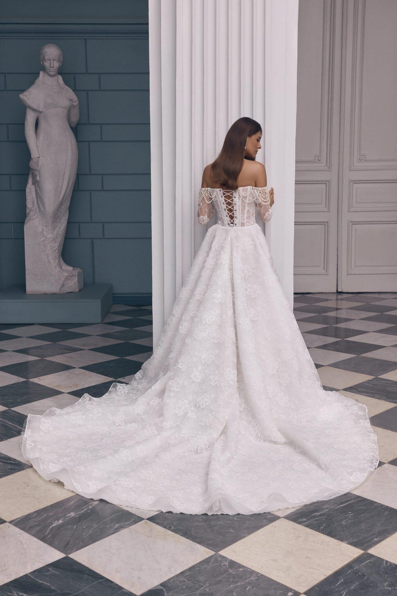 Galerie D'Amour Capsule Bridal Gowns Collection By Carfelli